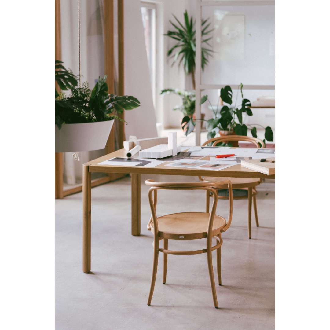 209 Chair, Natural beech Thonet by Thonet Design Team, 1900 - The ...